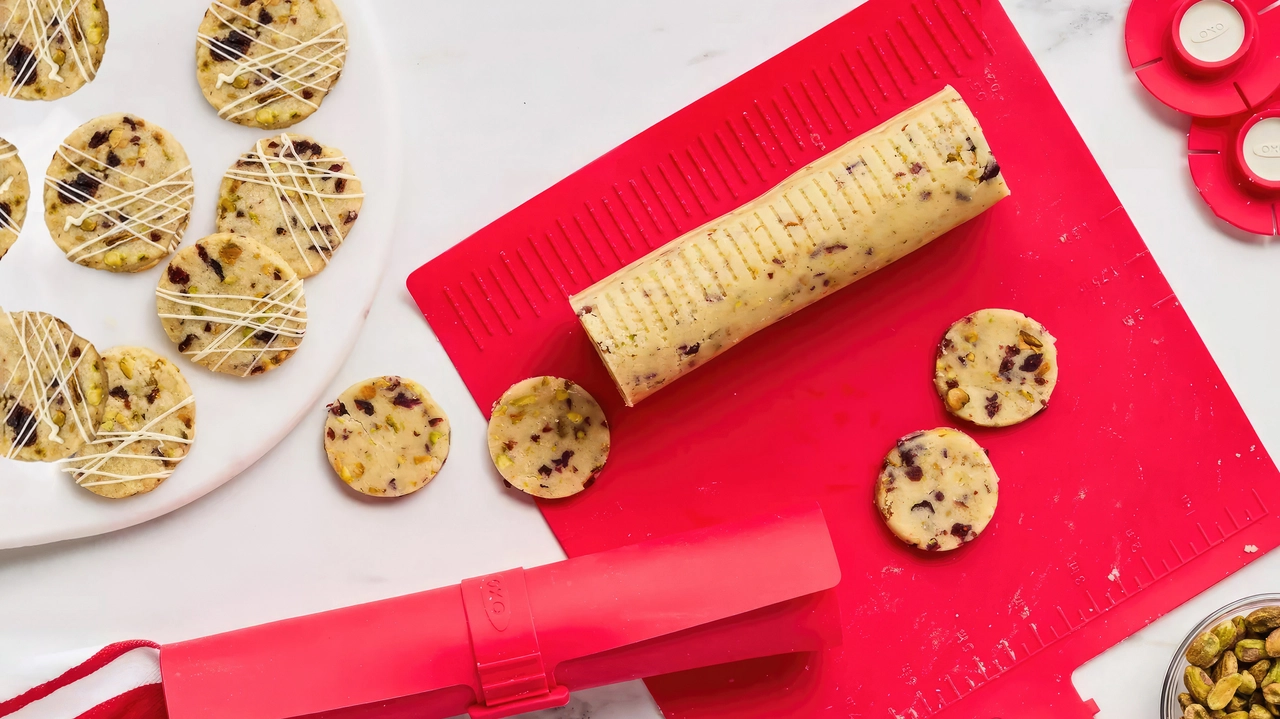 Oxo Slice and Bake Cookie Helper Review - Buy Side from WSJ