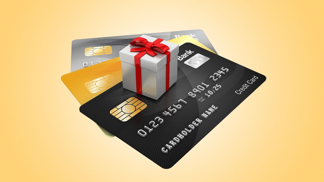 Is a Credit Card Sign-Up Bonus Worth It? Here’s What to Consider - Buy ...